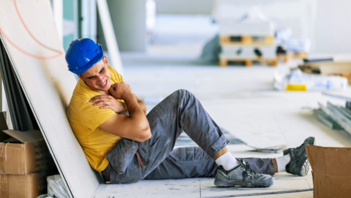 How to Avoid Workplace Shoulder Injuries - Healthpointe